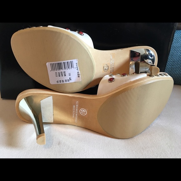 Rouge Helium | Shoes | New Rouge Helium Shoes | Poshmark